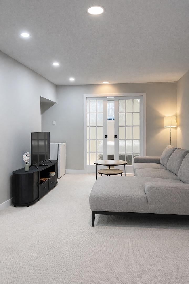 Private, Modern Guest Suite In Ottawa - Ottawa