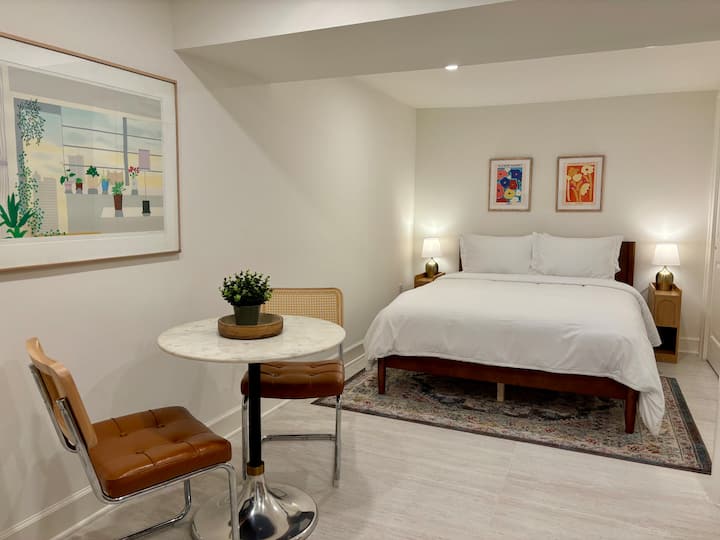 12 Minutes To Nyc: Cozy Modern Studio - Union City, NJ