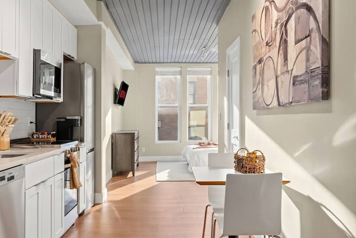 306m Boston Corporate Stay | Modern & Centralized - Boston, MA