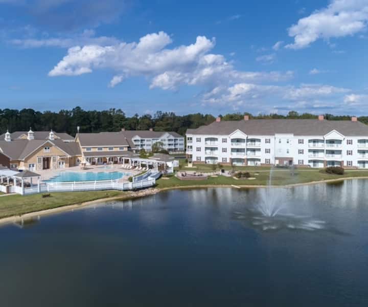 Spacious Three Bedroom At Governor's Green Resort - Williamsburg, VA