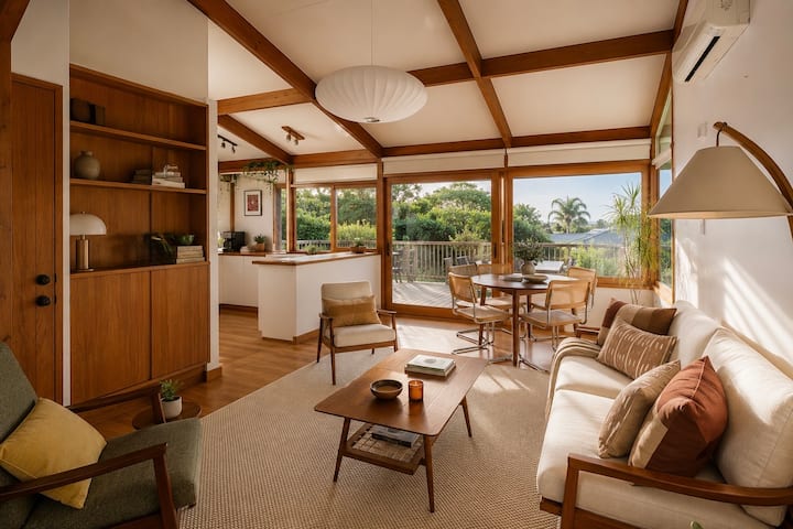 The Mercer House - Raglan