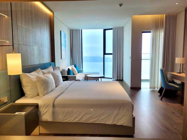 À La Carte Halongbay Assol 5* - China