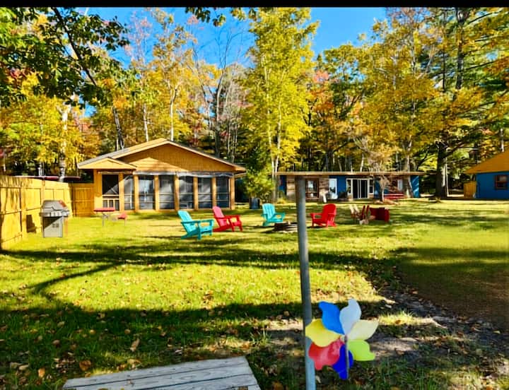 Waterfront Property With 2 Cabins, Near Mackinaw - Mackinaw City, MI