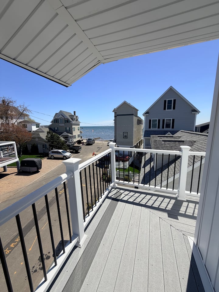 Stylish Beach House Retreat In Milford - 米爾福德
