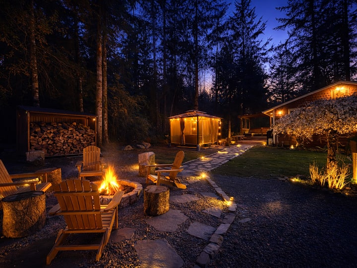Twilight Forest Retreat | Hottub+firepit+wildlife - Ashford, WA