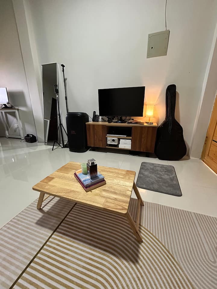 Cozy Stay Near Laoag City | Chill & Relax Spot - Laoag