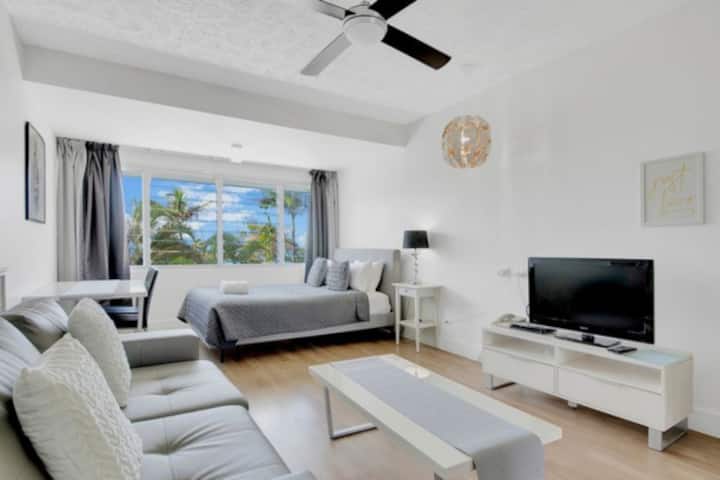 Studio - Yeppoon