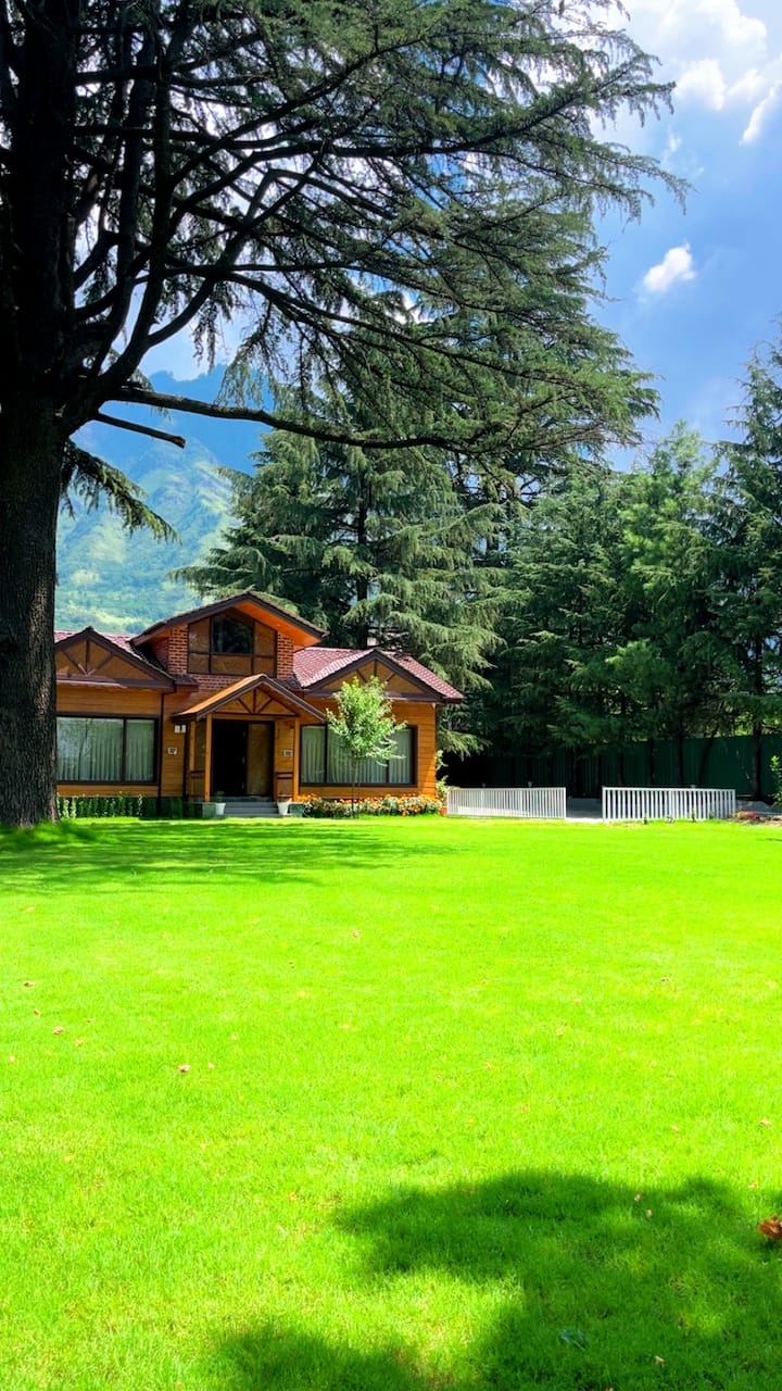 21 Pines | Primrose Cottage | 2 Rooms - Srinagar