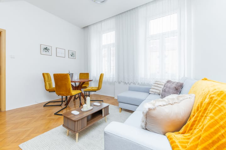 Lounge Piano Apartment - Brno