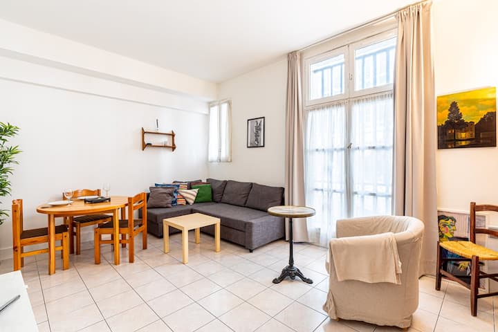 Guestready – Cosy Apt Près De La Place Des Vosges - Paris