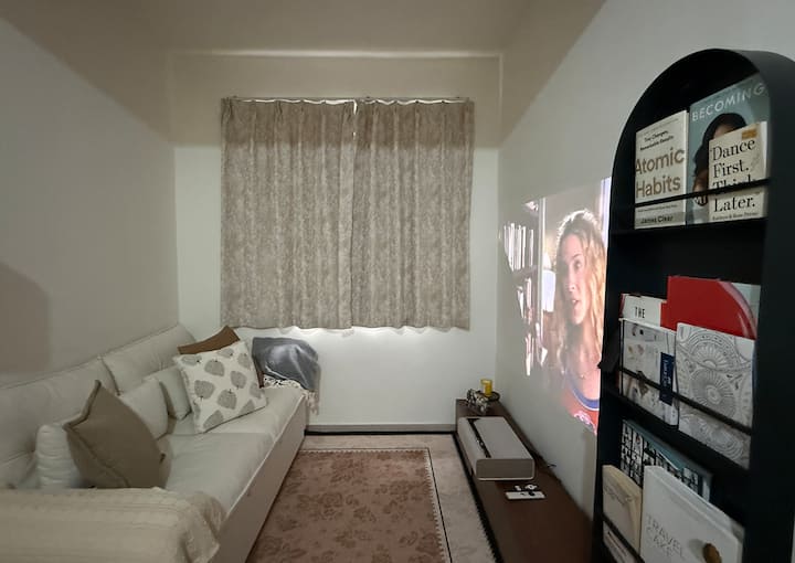 Your Cozy Wanchai Sanctuary – 1 Bedroom + Bathroom - Central