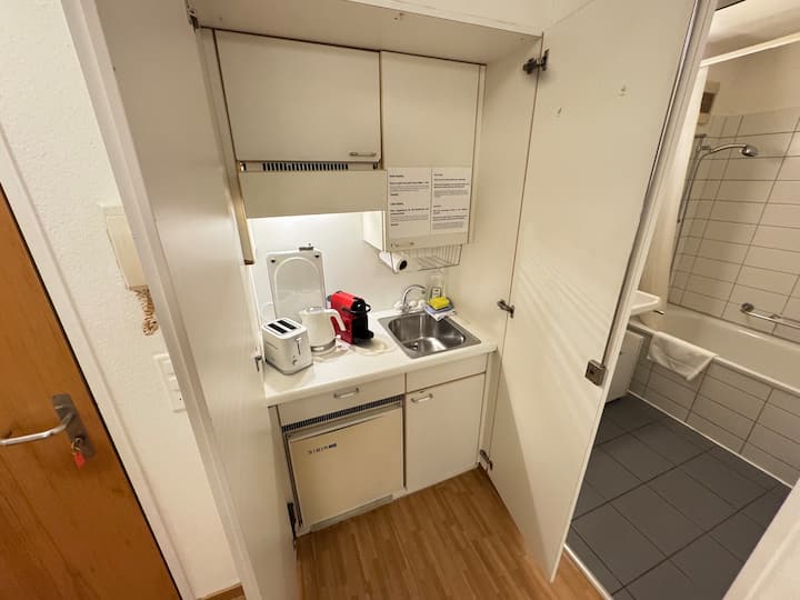 City Center / Brunau - Cozy Studio Apartment - Zurich
