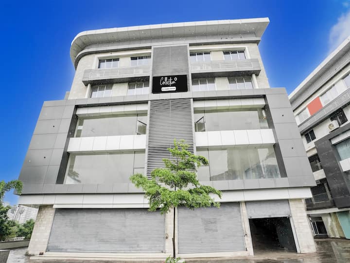 Collection O Adajan - Surat