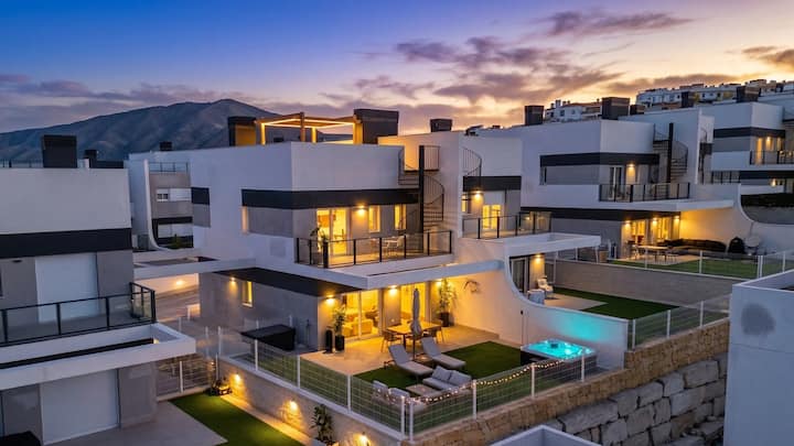 Hot Tub & Private Terrace · Modern Home 3 Br - Finestrat
