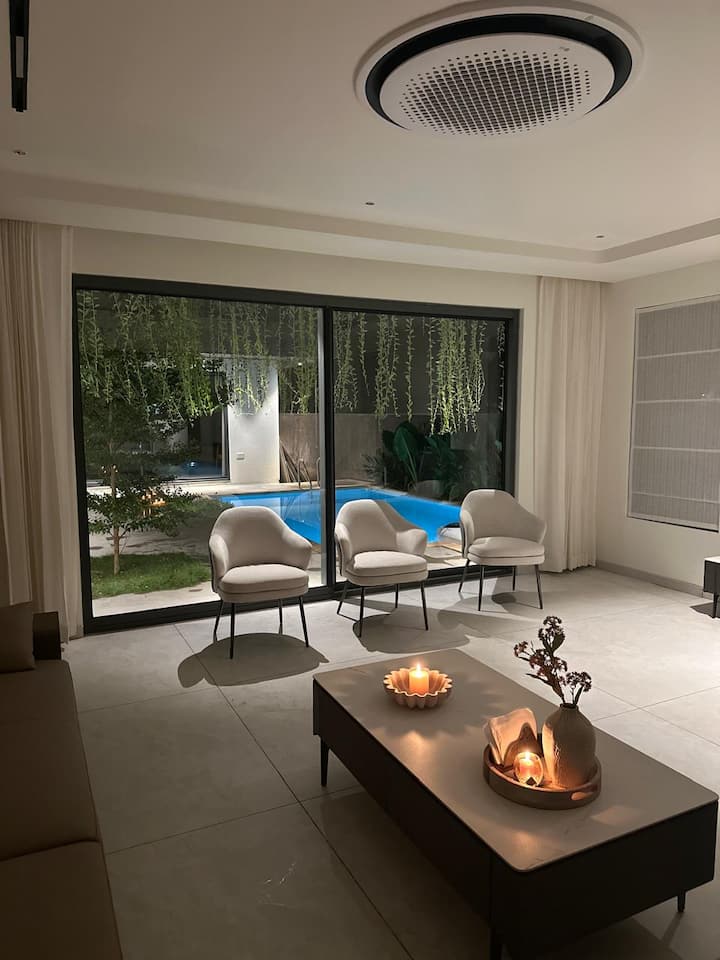 Walk Of Life- Luxury Beach And Pool View Villa - Mahabalipuram