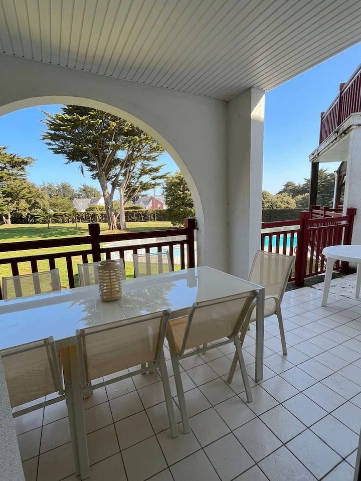 Appartement Avec Terrasse, Vue Piscine Et Parc. - Batz-sur-Mer