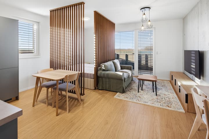 Modern Alley Studio With Terrace - Slovakia
