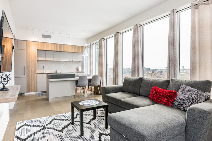 Tour Des Canadiens 2: Condo 2 Chambres, 2 Sdb - Montreal