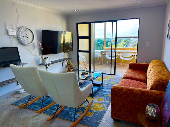 Robberg New 2 Bed 2,5 Bath With Pool Deck & View - Plettenberg Bay