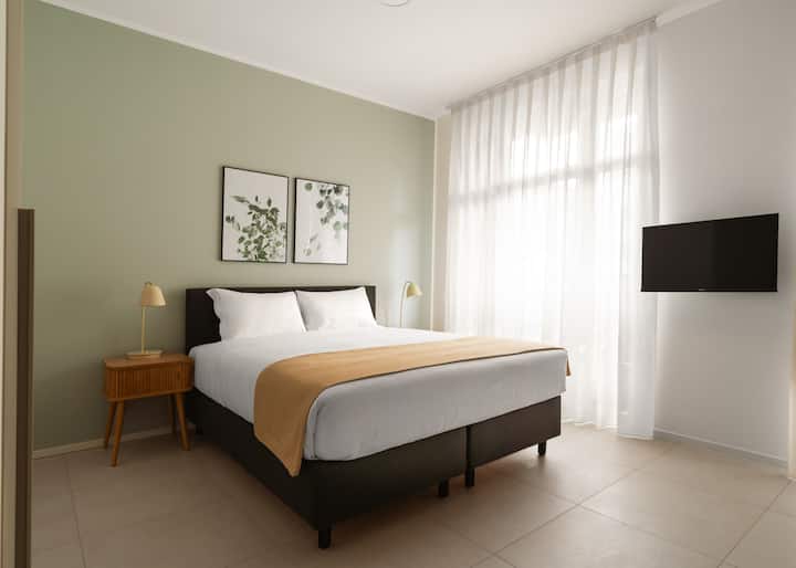 Limehome Milan Navigli | Studio - Milan