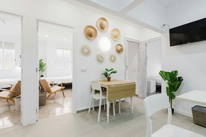 Calle De La Industria, 4-bedroom Apartment - Valence en Espagne