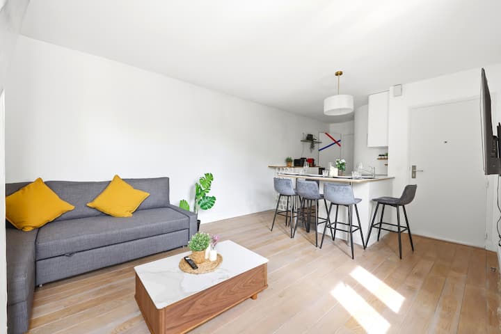 Charming 1-bedroom Mezzanine In Saint-germain - Frankrijk
