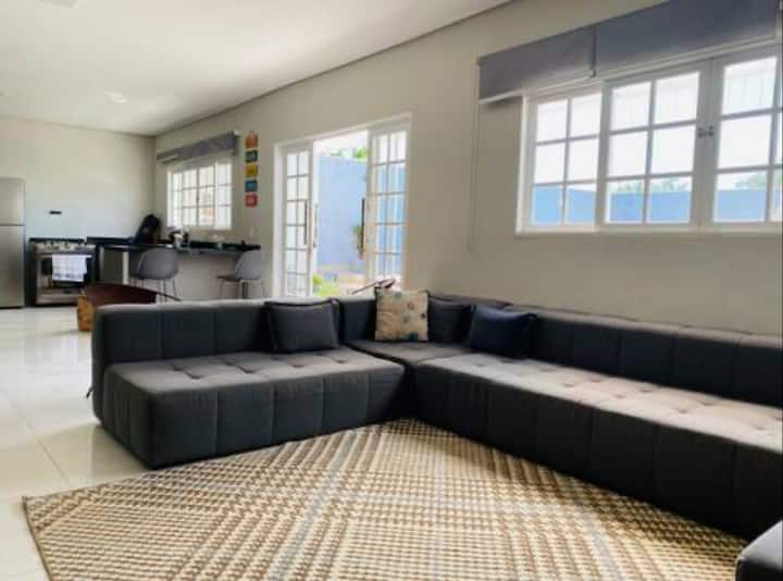 Casa Ampla Com Piscina - Itapevi