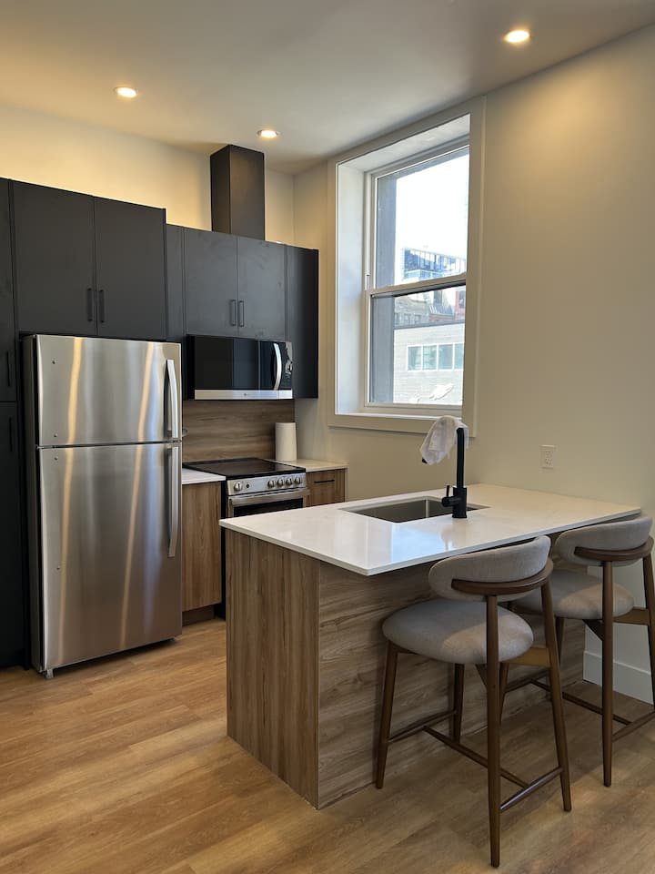 Bustling Downtown Location - One Bedroom - Halifax