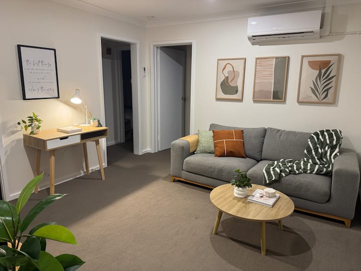 Red Hill 2br: Parking, Wi-fi, Shops & Café Nearby - Canberra