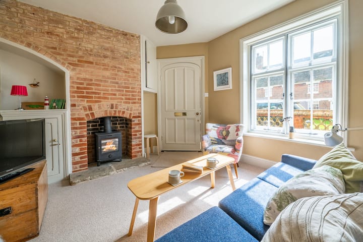 Daphne Cottage - Orford Castle