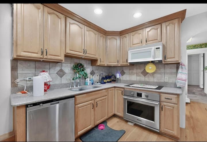 Hidden Gem Near Santa Fe | 2brw/ Beautiful Kitchen - Española, NM