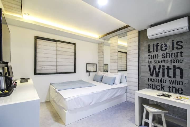 Ara - 아라 #부산대 #온천장역 도보 3분 아늑한 모텔 - Busan