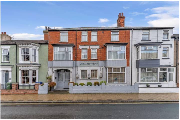 Mallow View Guest House | Cleethorpes Beachside - Cleethorpes