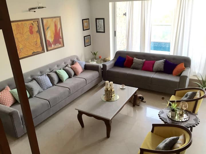 We Welcome You At Our Sweethome (Duplex Apartment) - Vadodara