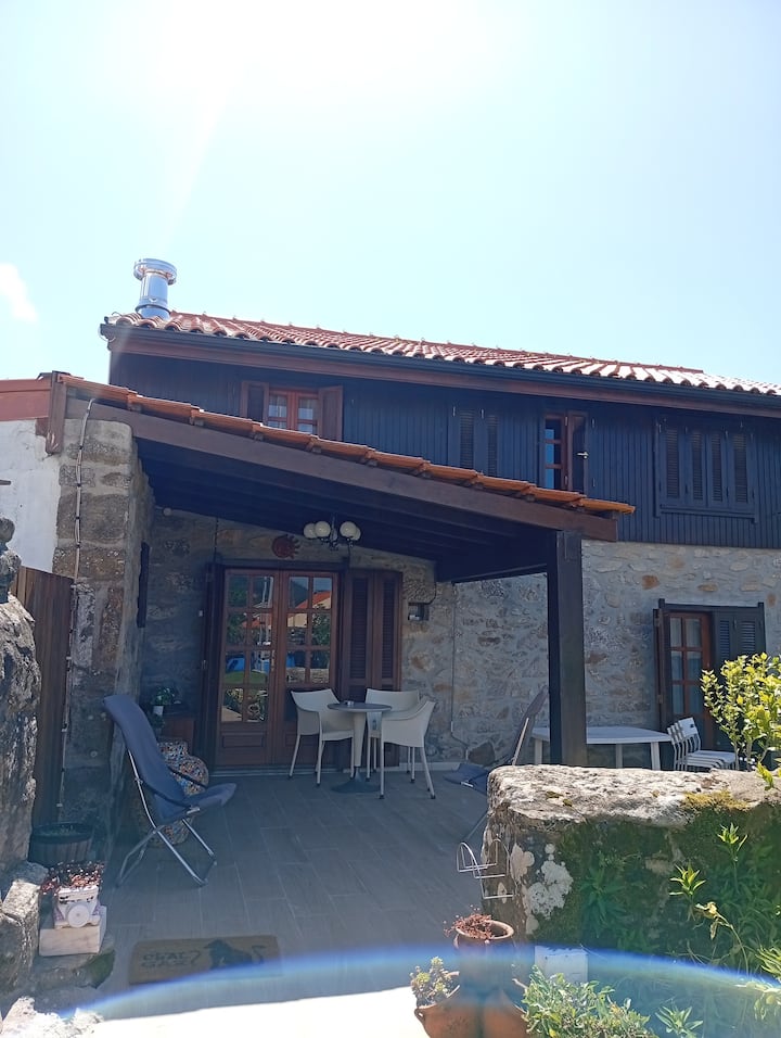 Casa De Madeira E Pedra - Afife
