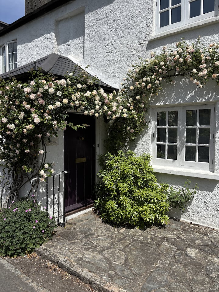Stylish Historic Dartmoor Cottage Near Haytor Rock - Ashburton, UK