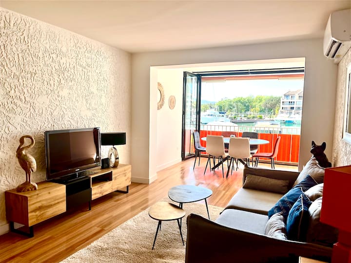 Superbe Vue Port T3 Neuf Avec Terrasse – 5 Pers - Cogolin