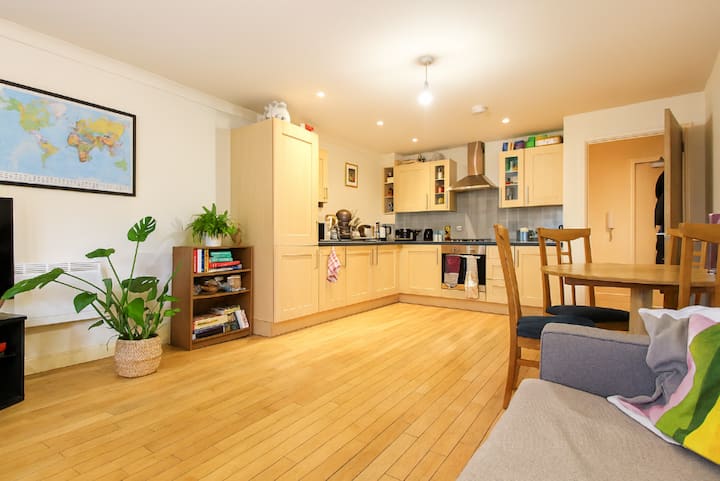 77 Musters Road, West Bridgford, Ng2 7py - Nottingham