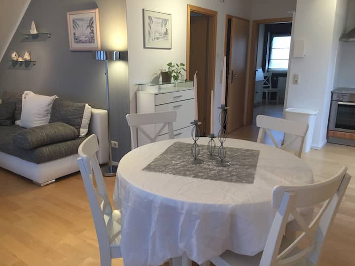 Wohlfühlwohnung Mit Sw Loggia - Kelkheim (Taunus)