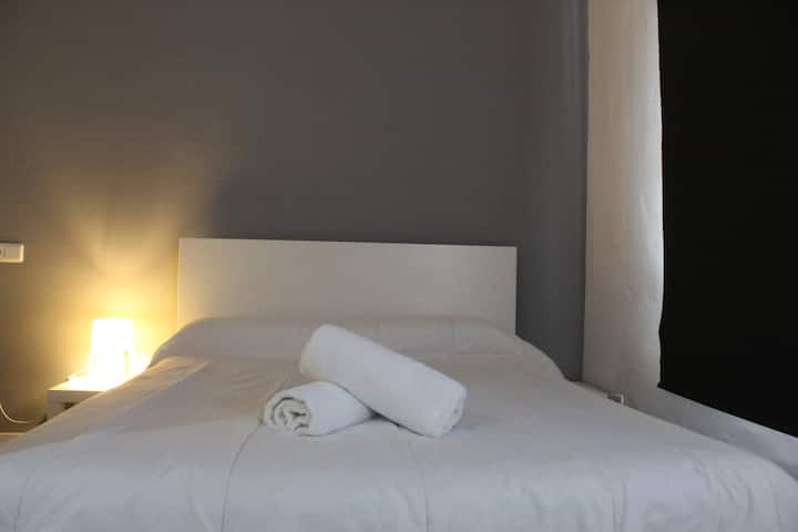 Habitación Matrimonial Nº 7 - Mallorcarooms - Palma