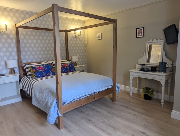 The Badger Room At The Twisted Trout - Stamford