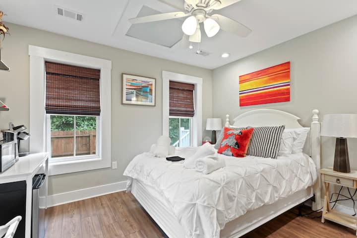 Lovely Isle Of Hope Coastal Studio Near Wormsloe - Skidaway Island, GA