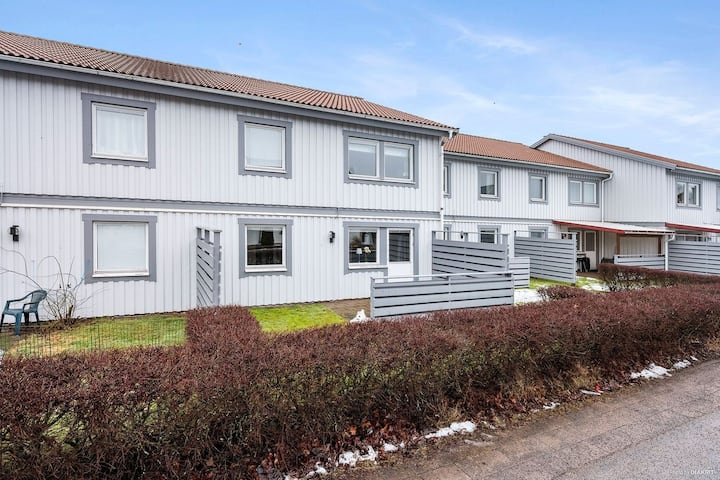 Elegant Ground Floor Living - Ljungby