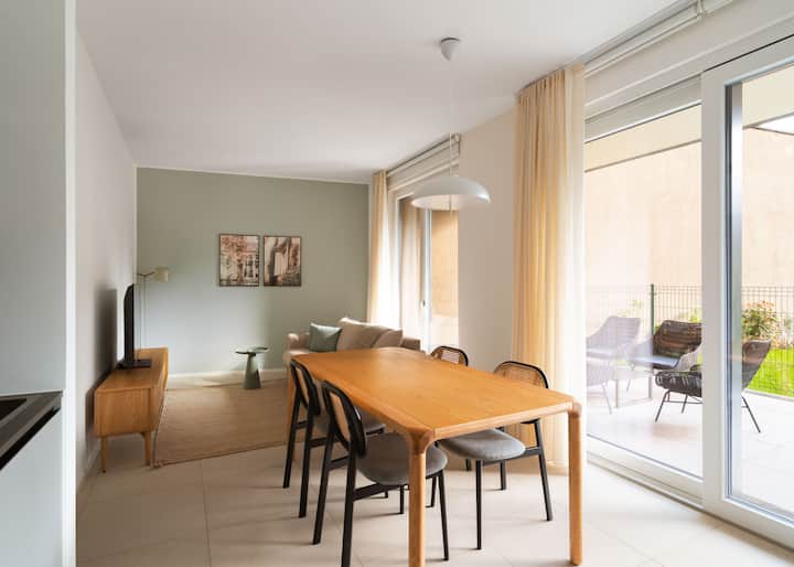Limehome Milan Navigli | 1-br Family Apt +Balcony - Milán