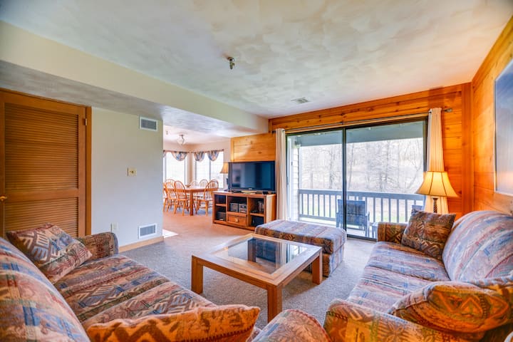 Ski-in/ski-out Seven Springs Mtn Condo W/ Shuttle! - Seven Springs, PA