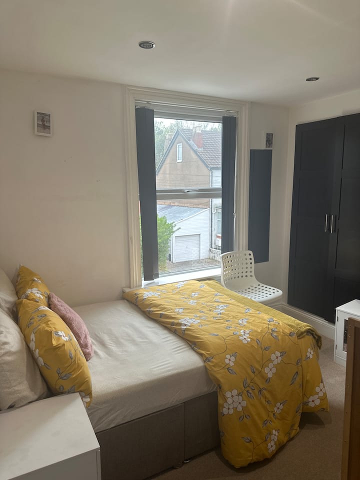Clean & Comfortable Flat – Ideal For Short Stays - Wolverhampton