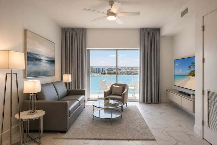 Waterfront Penthouse Residence - Clearwater Beach