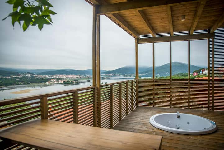 Cabin With Views Of The Tambre Estuary In Galicia - Outes