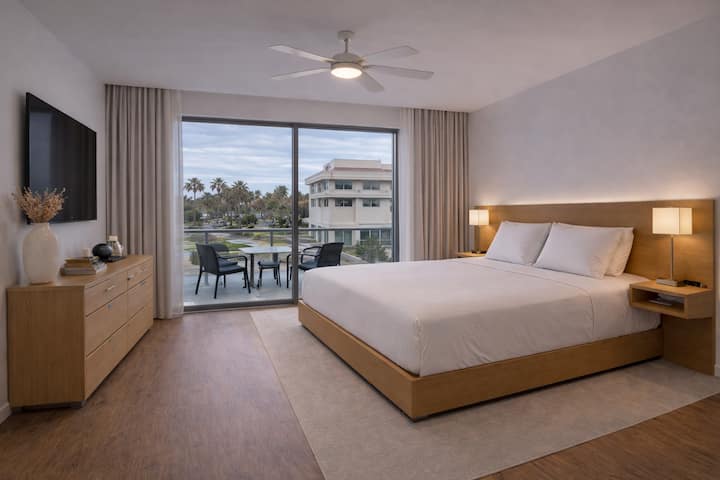 Spacious 3br Suite Lower Floor - Clearwater, FL