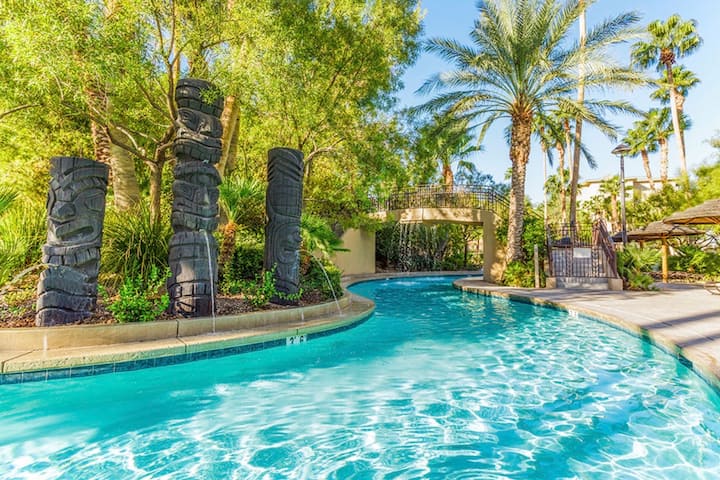 Luxury 1,551 Sq Ft 2br/2ba Suite+resort Pools - Henderson, NV